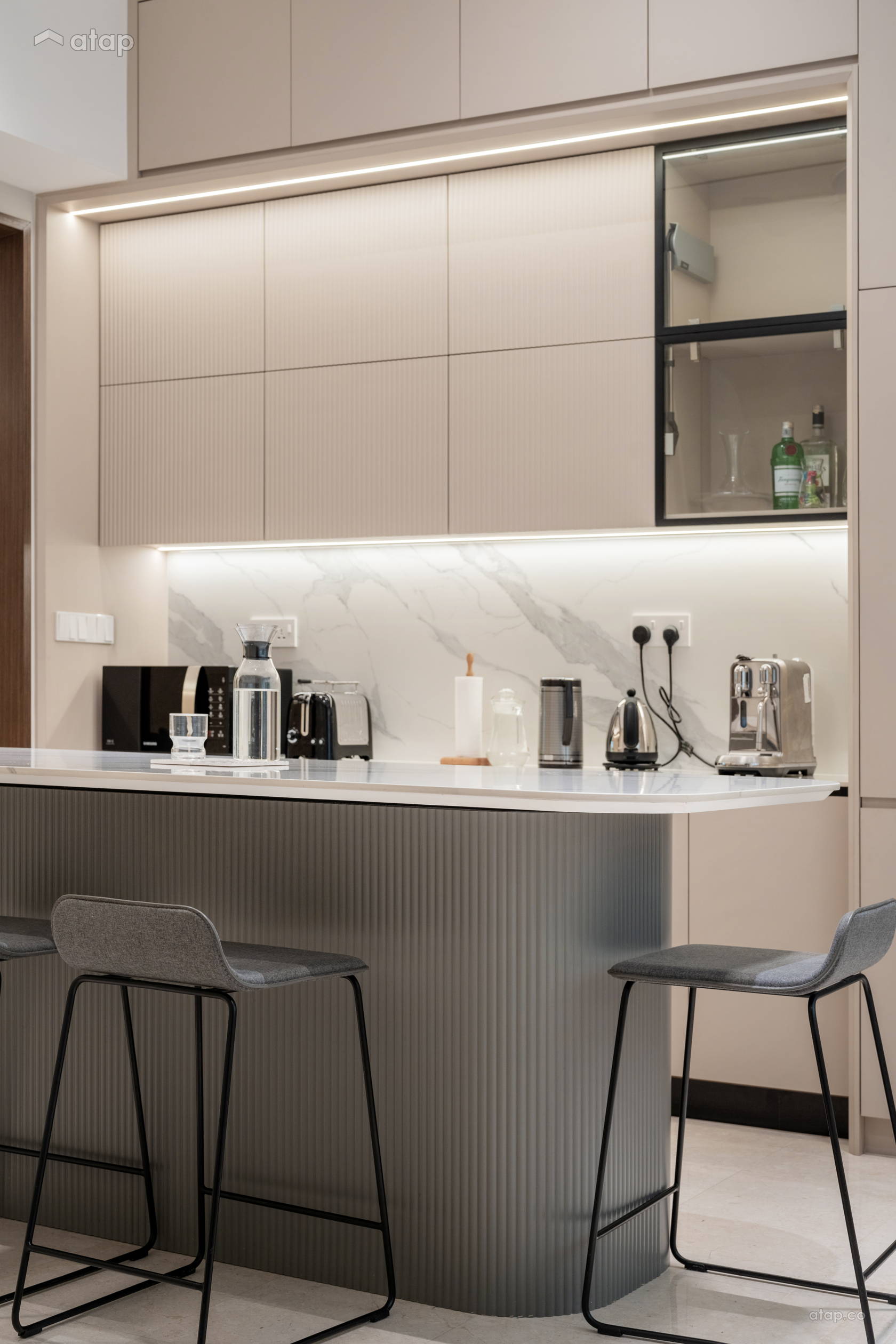 Modern Scandinavian Kitchen condominium design ideas & photos Malaysia ...