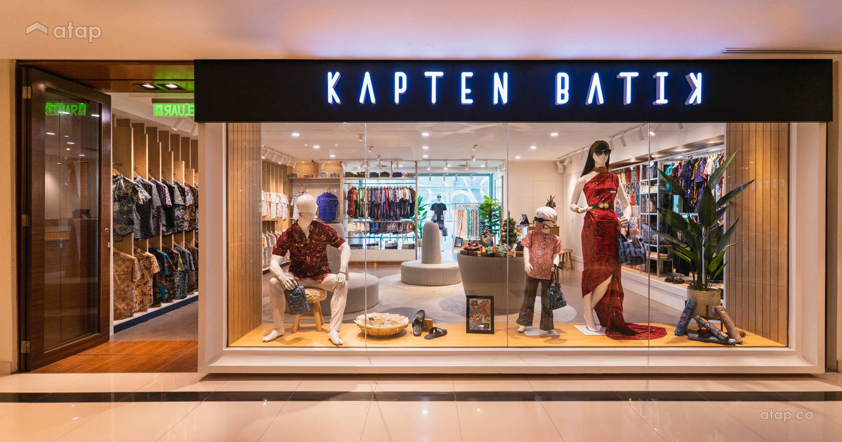 Asian Contemporary Retail shopping mall design ideas & photos Malaysia ...