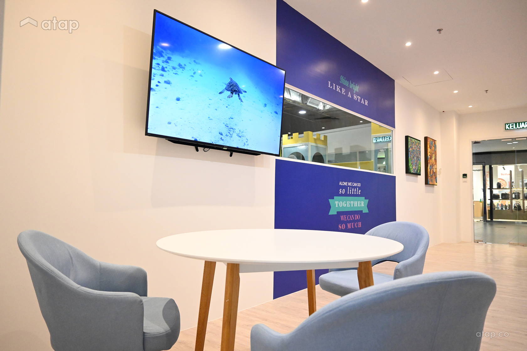 Modern Foyer shopping mall design ideas & photos Malaysia | Atap.co