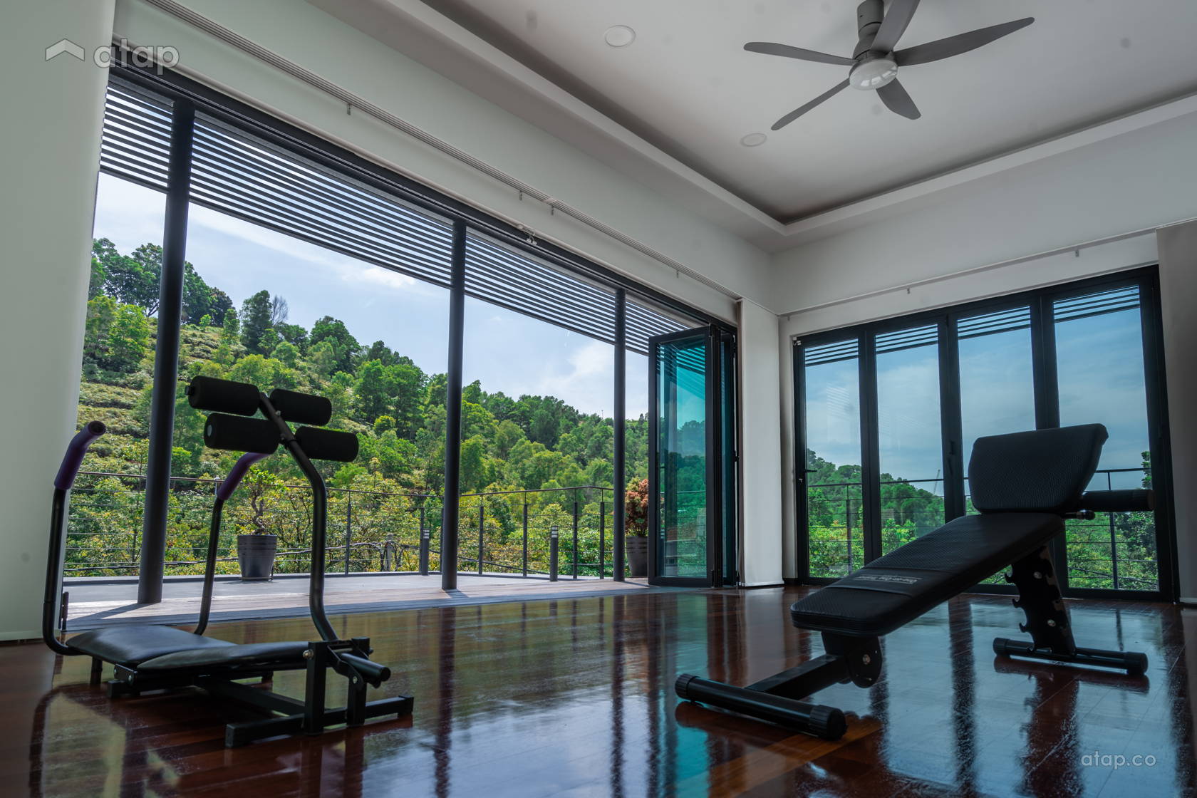 Asian Contemporary terrace design ideas & photos Malaysia | Atap.co