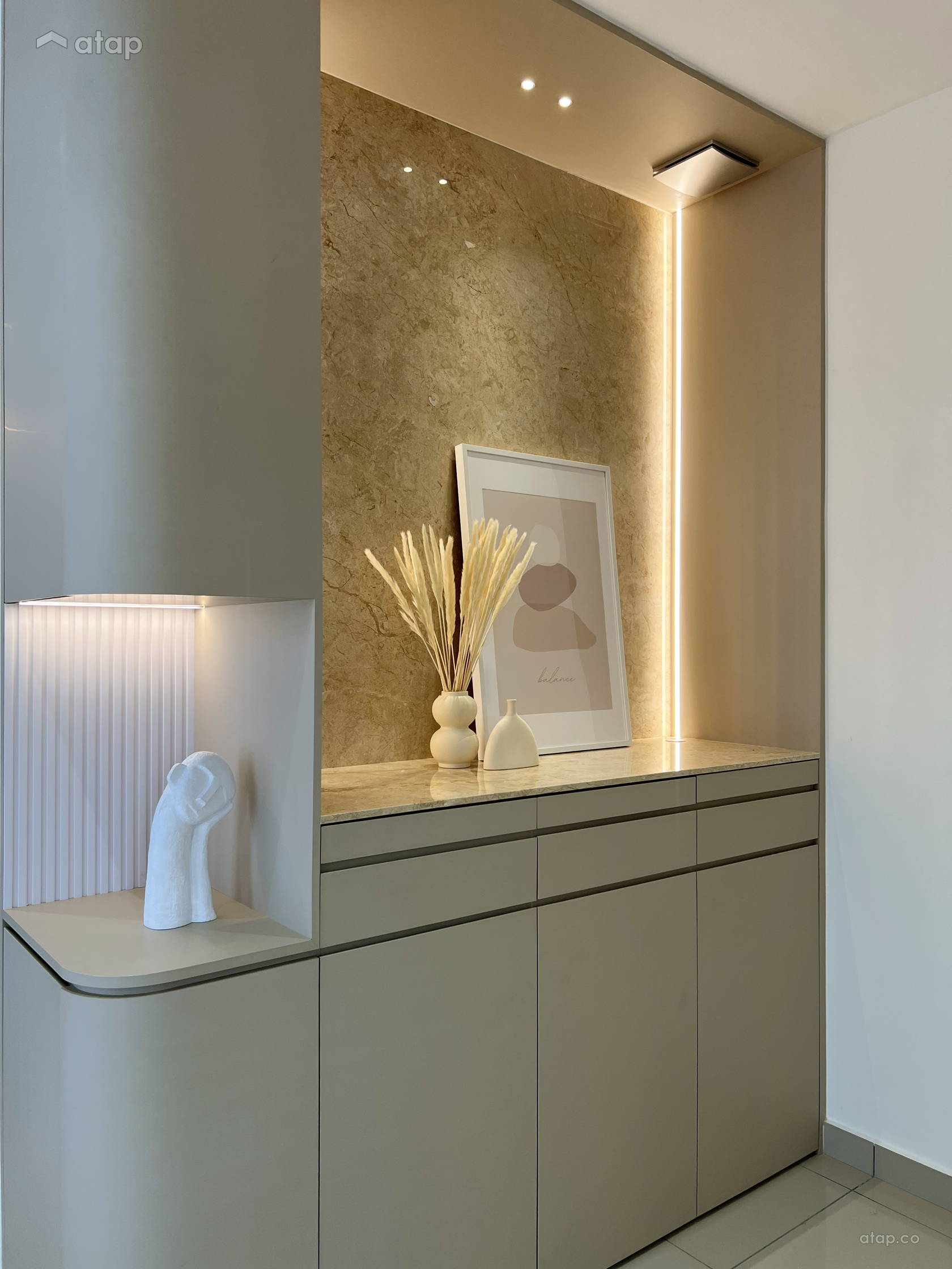 Contemporary Modern Foyer semi-detached design ideas & photos Malaysia ...