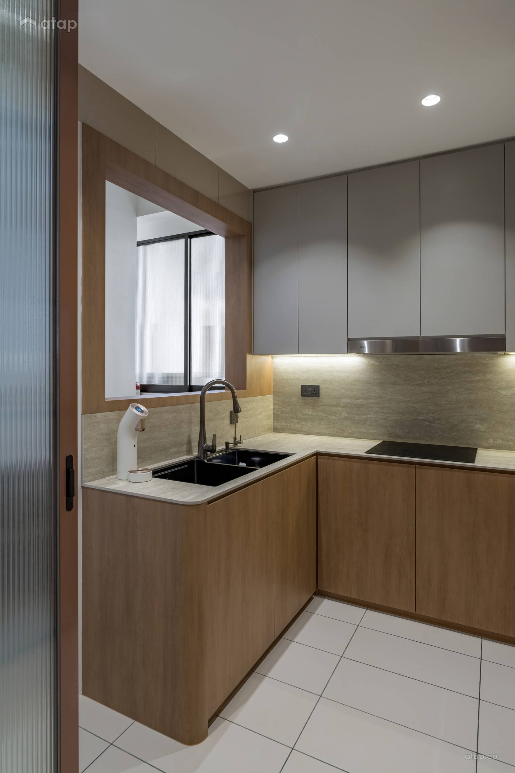 Minimalistic Zen Kitchen condominium design ideas & photos Malaysia ...