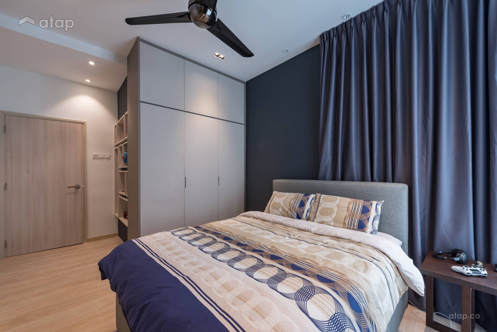Contemporary Modern Bedroom condominium design ideas & photos Malaysia ...