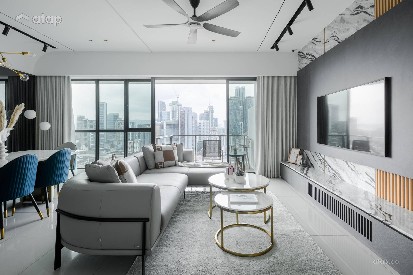 Contemporary Minimalistic Living Room condominium design ideas & photos Malaysia | Atap.co