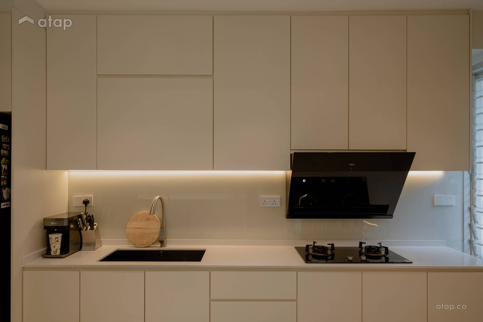 Contemporary Modern Kitchen semi-detached design ideas & photos ...
