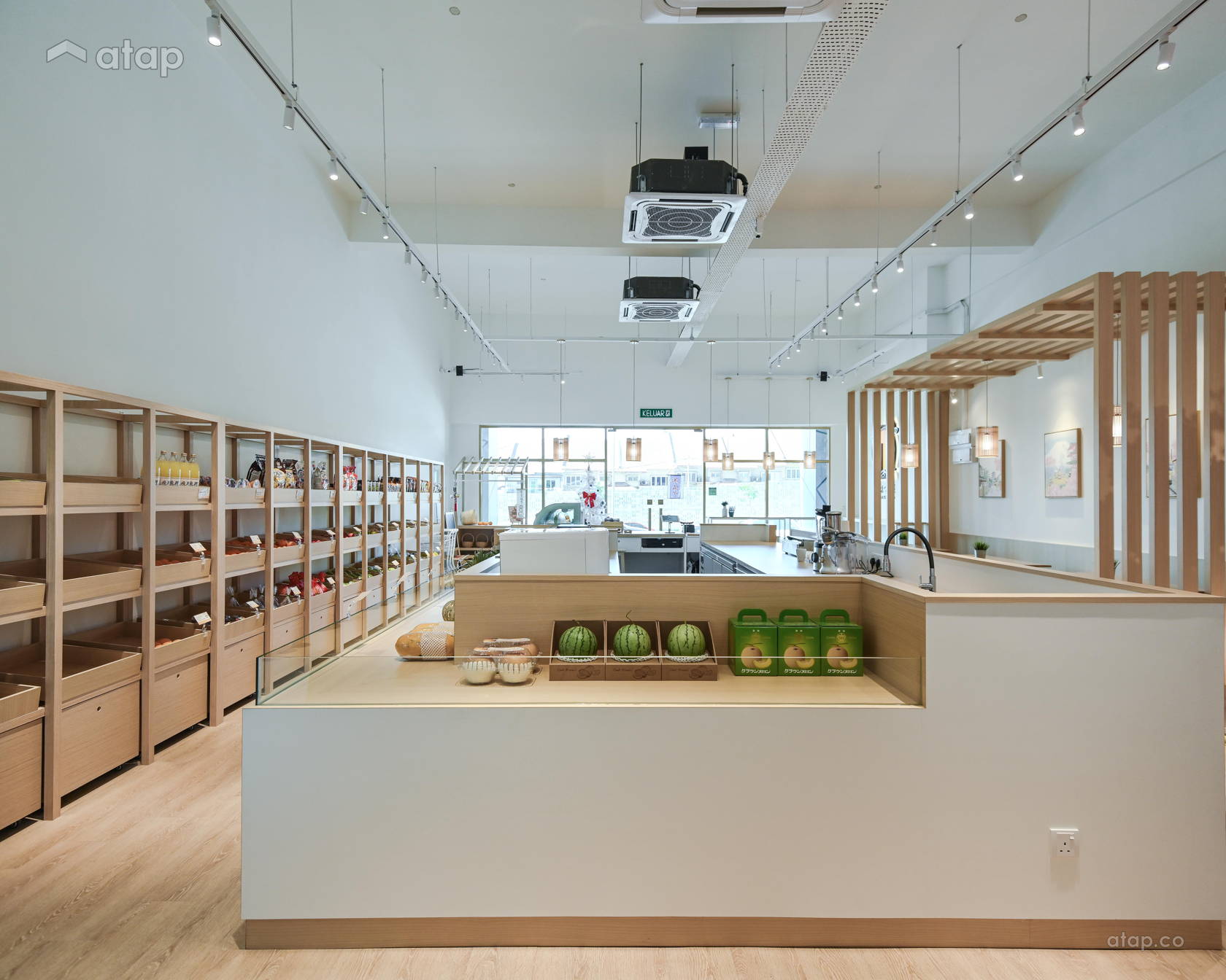 Minimalistic Zen Retail shophouse design ideas & photos Malaysia | Atap.co