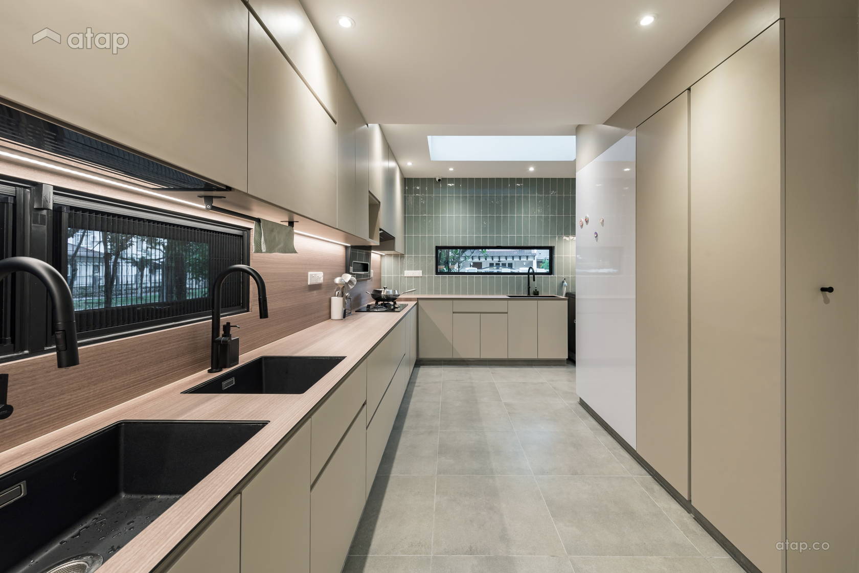 Asian Contemporary Kitchen terrace design ideas & photos Malaysia | Atap.co