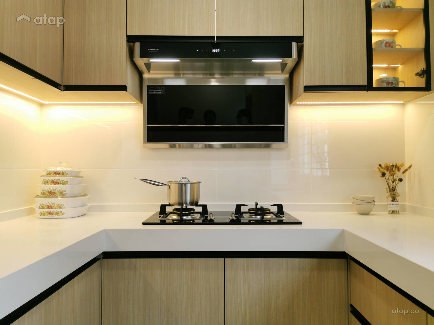 Contemporary Minimalistic Kitchen terrace design ideas & photos ...