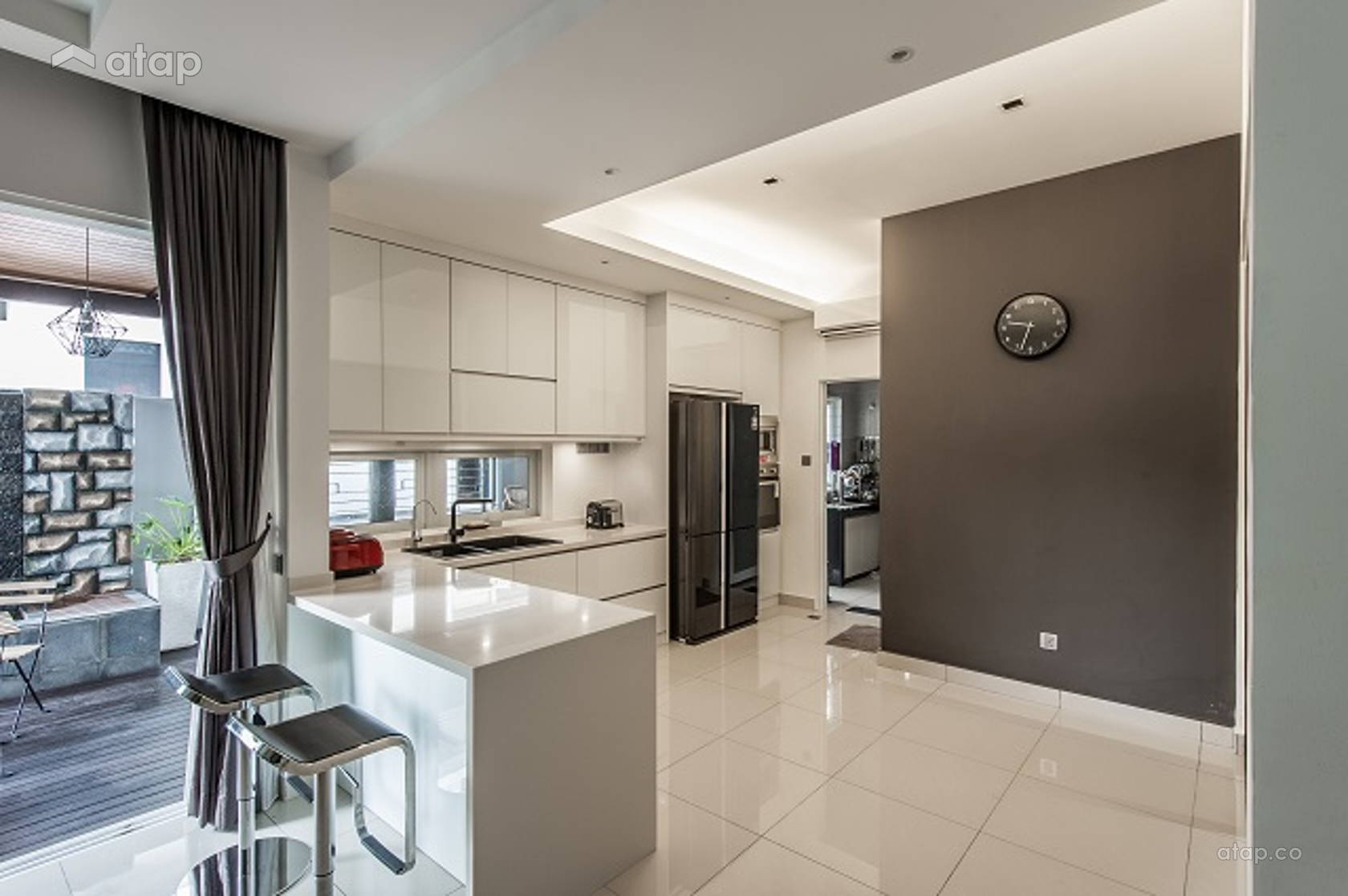 Modern Kitchen semi-detached design ideas & photos Malaysia | Atap.co