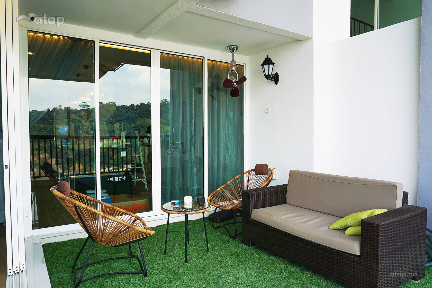 Modern Balcony condominium design ideas & photos Malaysia | Atap.co