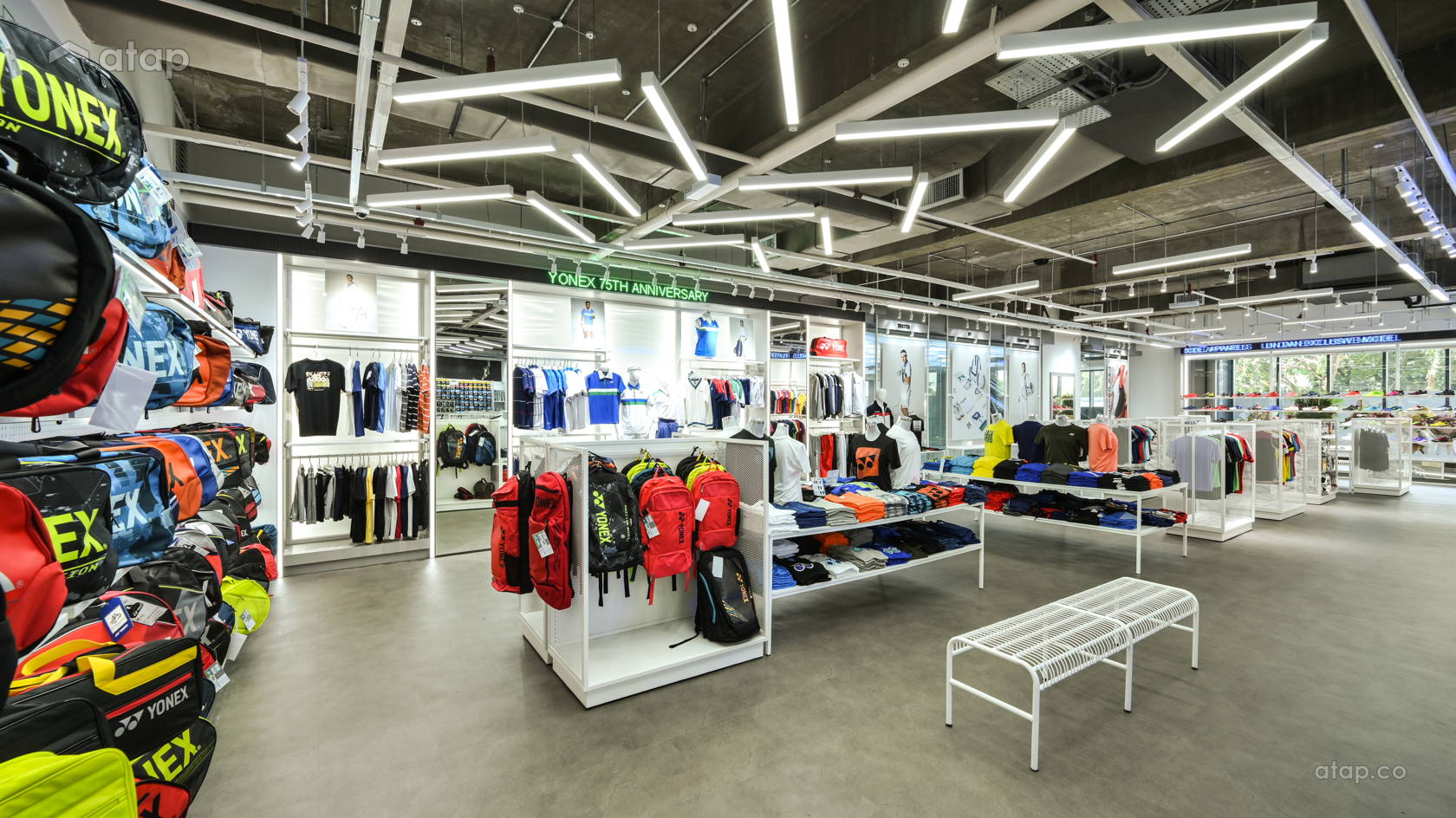 Minimalistic Modern Retail shopping mall design ideas & photos Malaysia ...