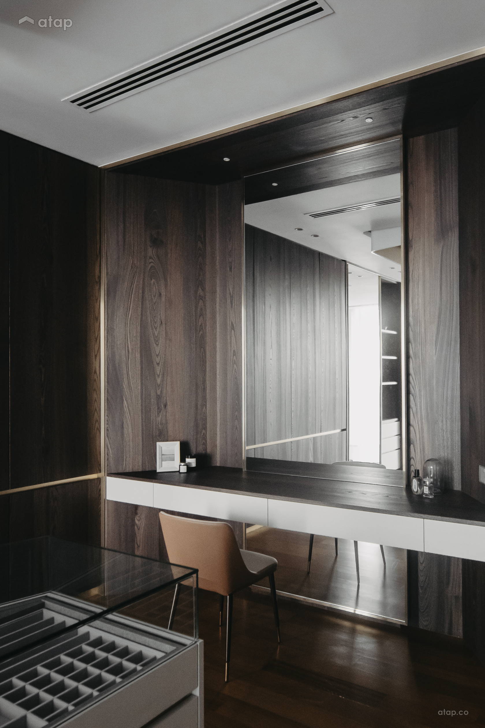 Contemporary Modern Bedroom condominium design ideas & photos Malaysia ...