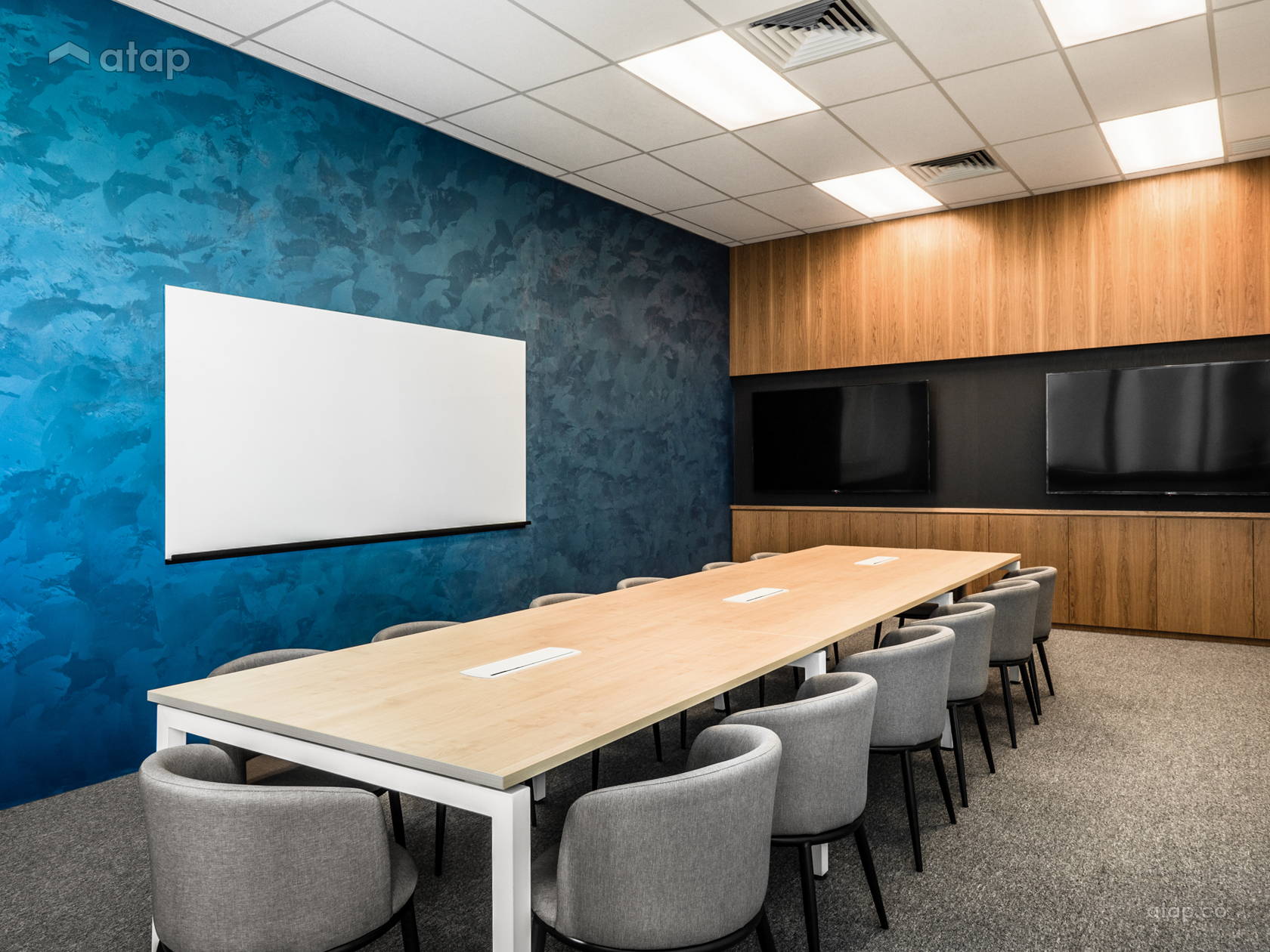 Modern Retro Office skyscraper design ideas & photos Malaysia | Atap.co