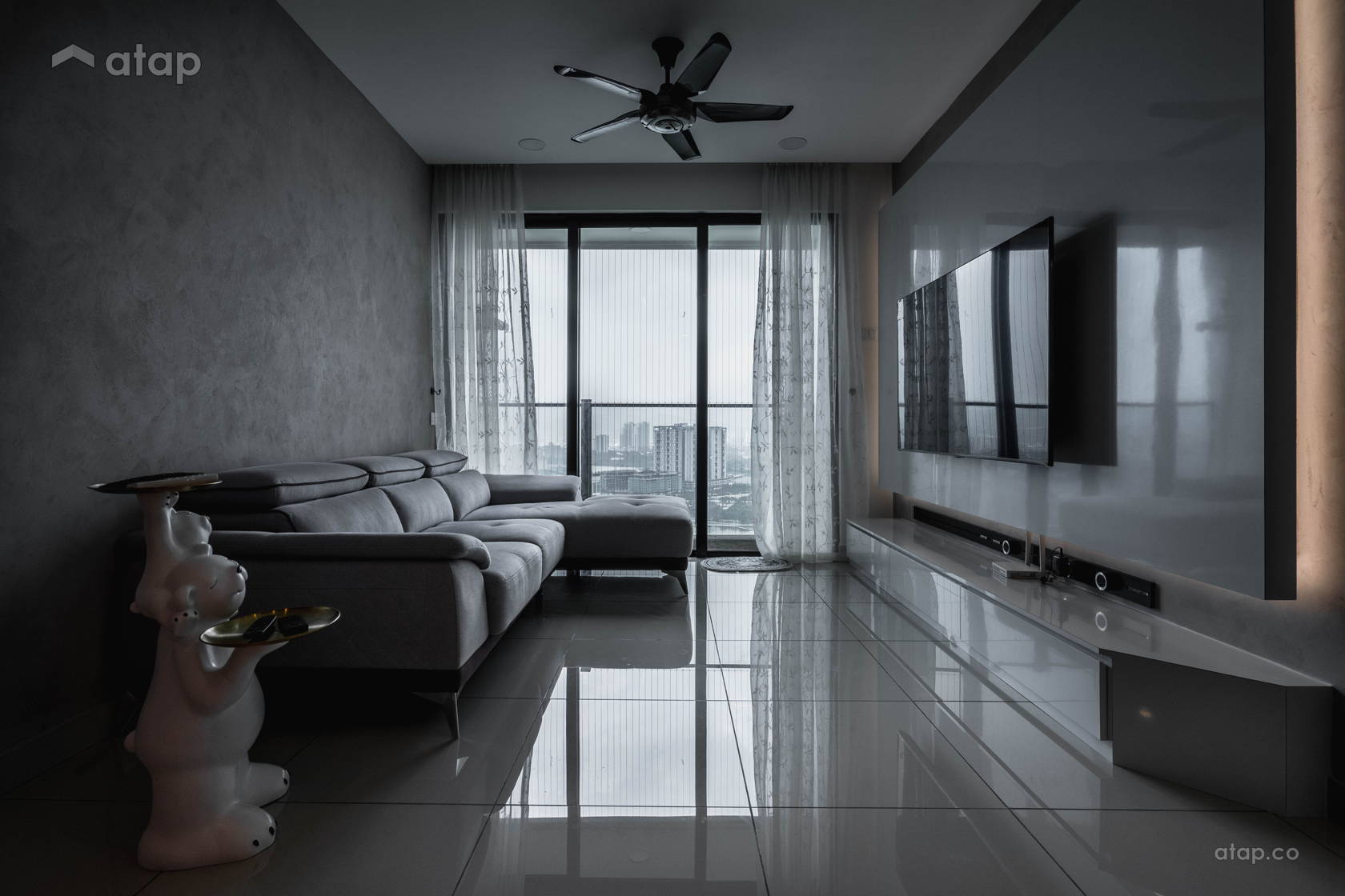 Minimalistic Modern Living Room condominium design ideas & photos ...