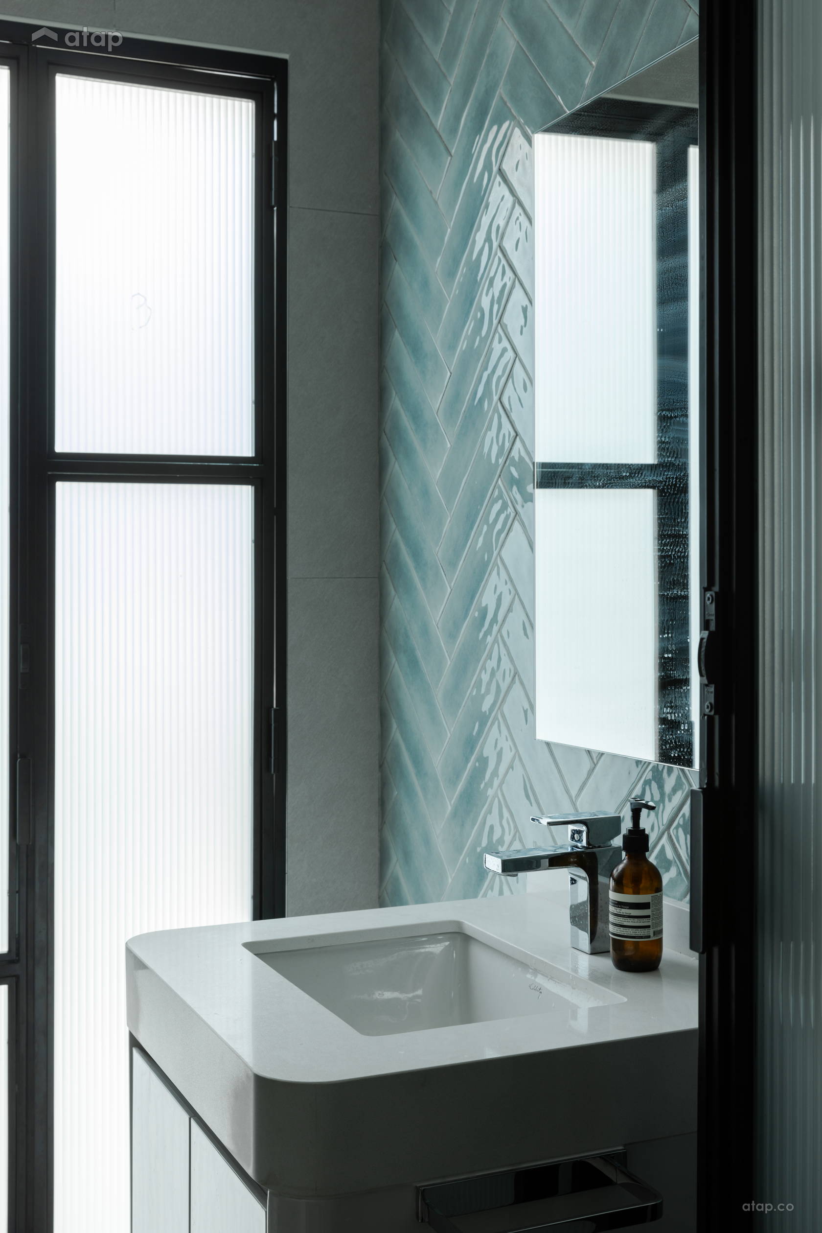 Modern Bathroom terrace design ideas & photos Malaysia | Atap.co