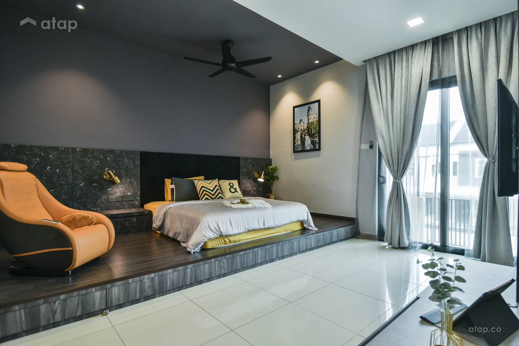 Asian Modern Bedroom terrace design ideas & photos Malaysia | Atap.co
