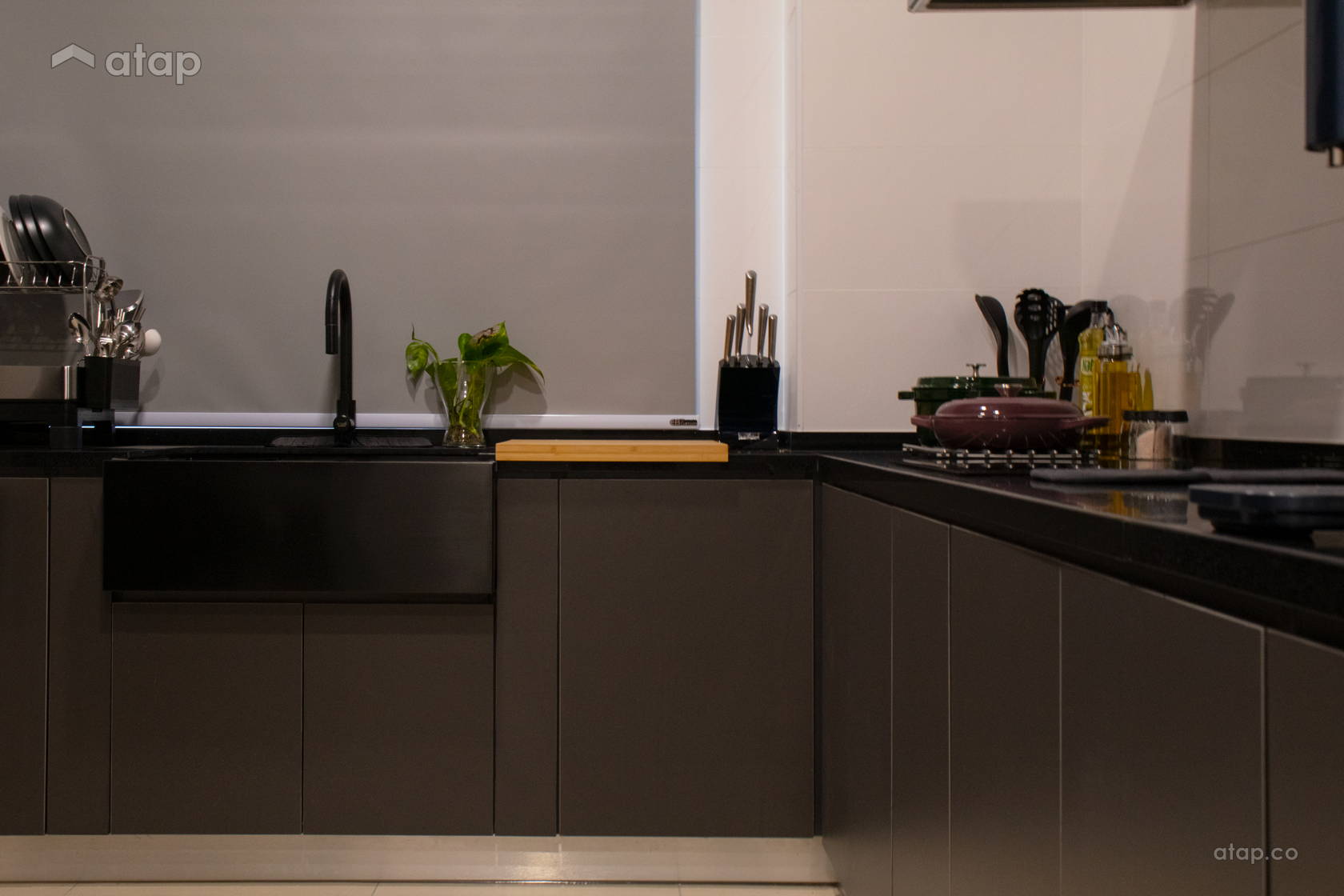 Modern Kitchen semi-detached design ideas & photos Malaysia | Atap.co