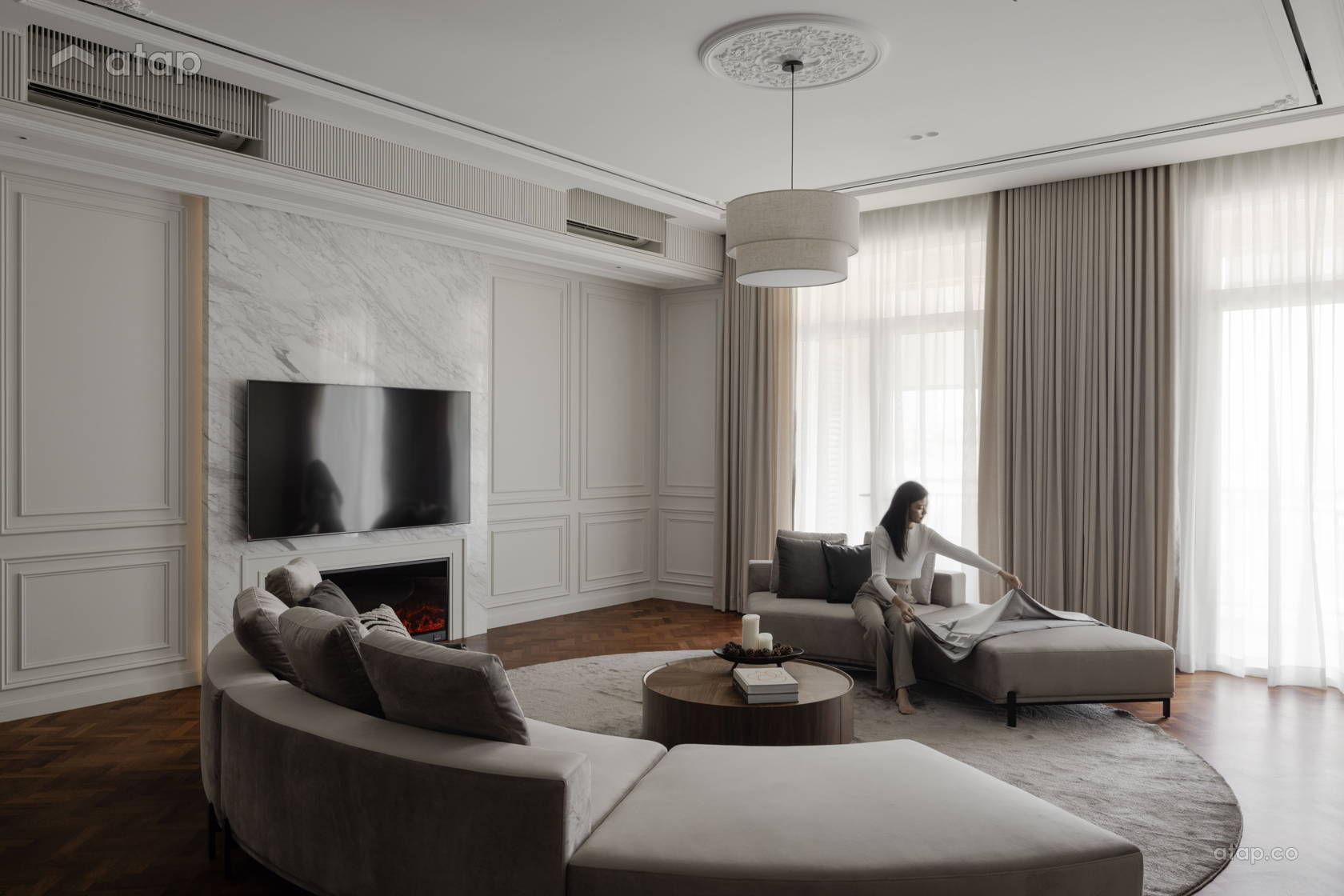 Classic Living Room condominium design ideas & photos Malaysia | Atap.co