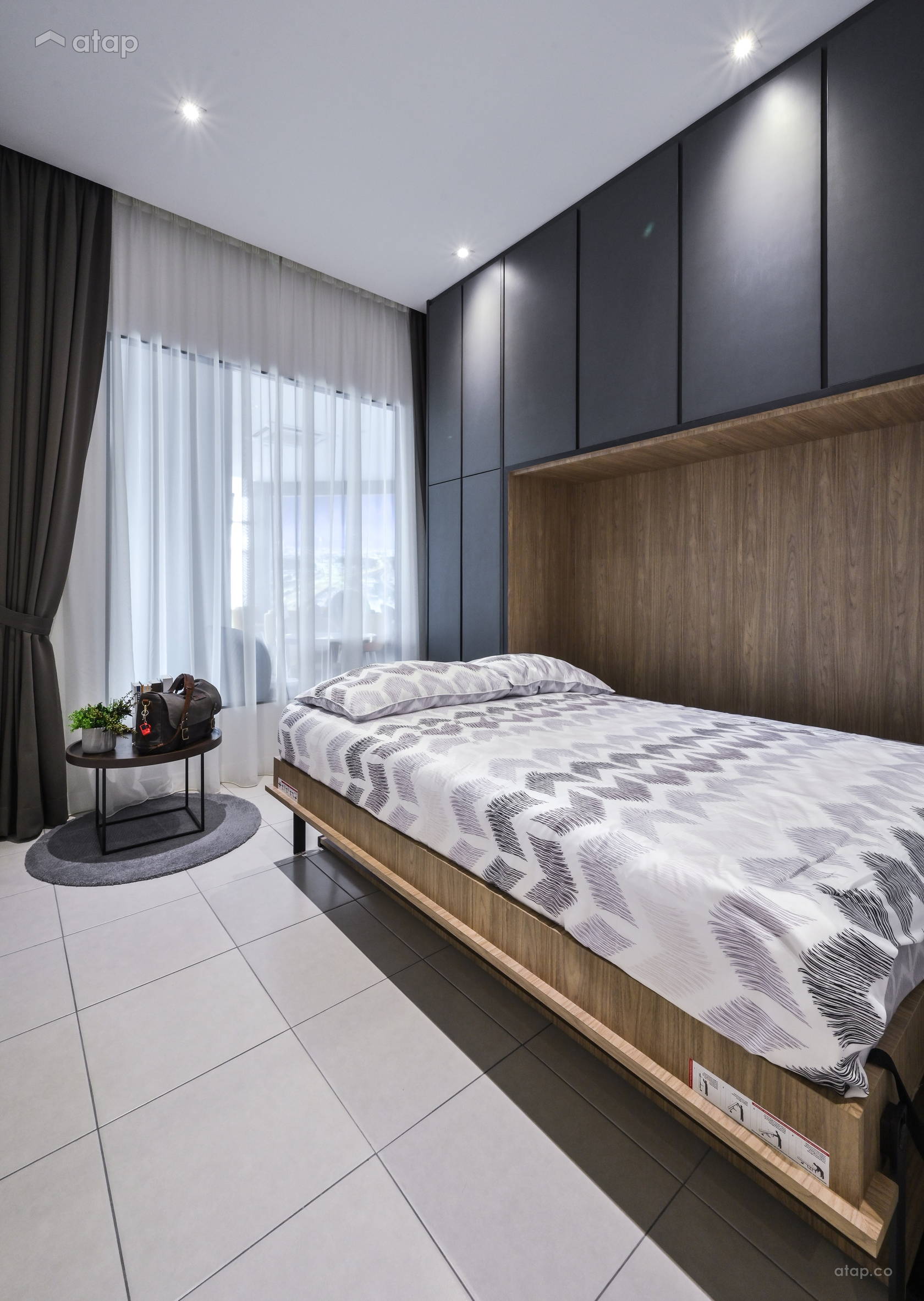 Contemporary Bedroom condominium design ideas & photos Malaysia | Atap.co