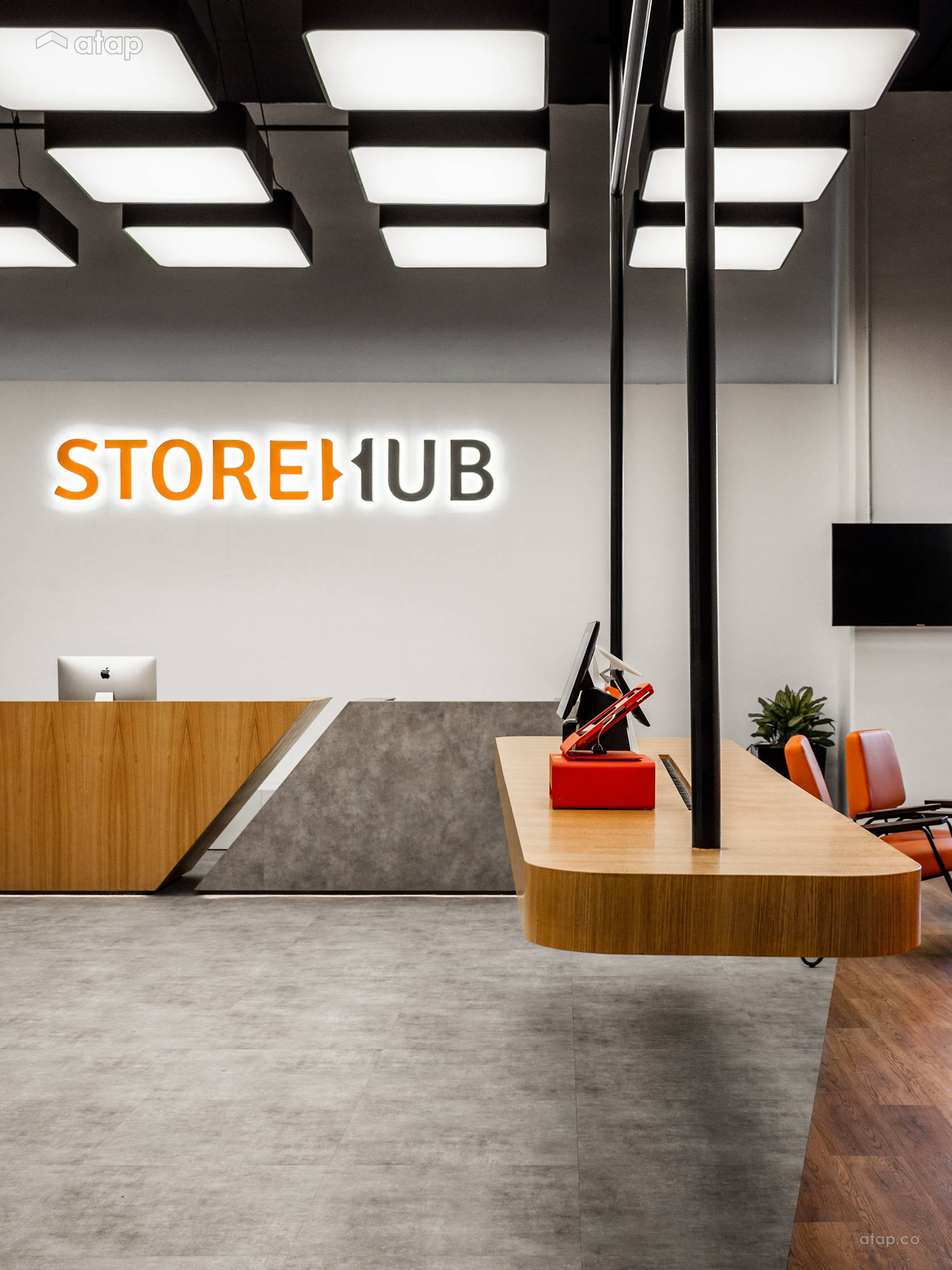 Contemporary Minimalistic Office skyscraper design ideas & photos ...