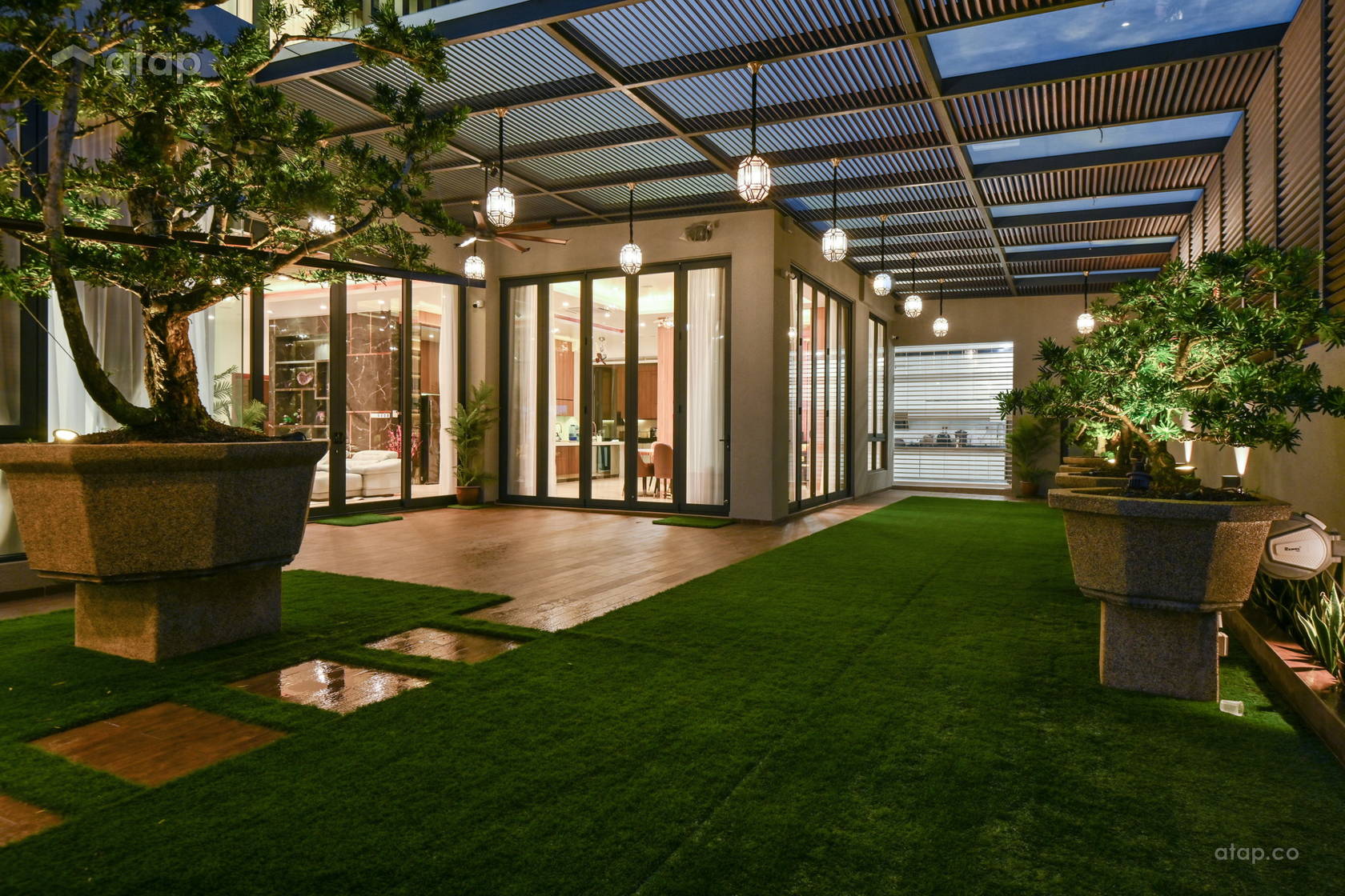 Modern Exterior Garden bungalow design ideas & photos Malaysia | Atap.co