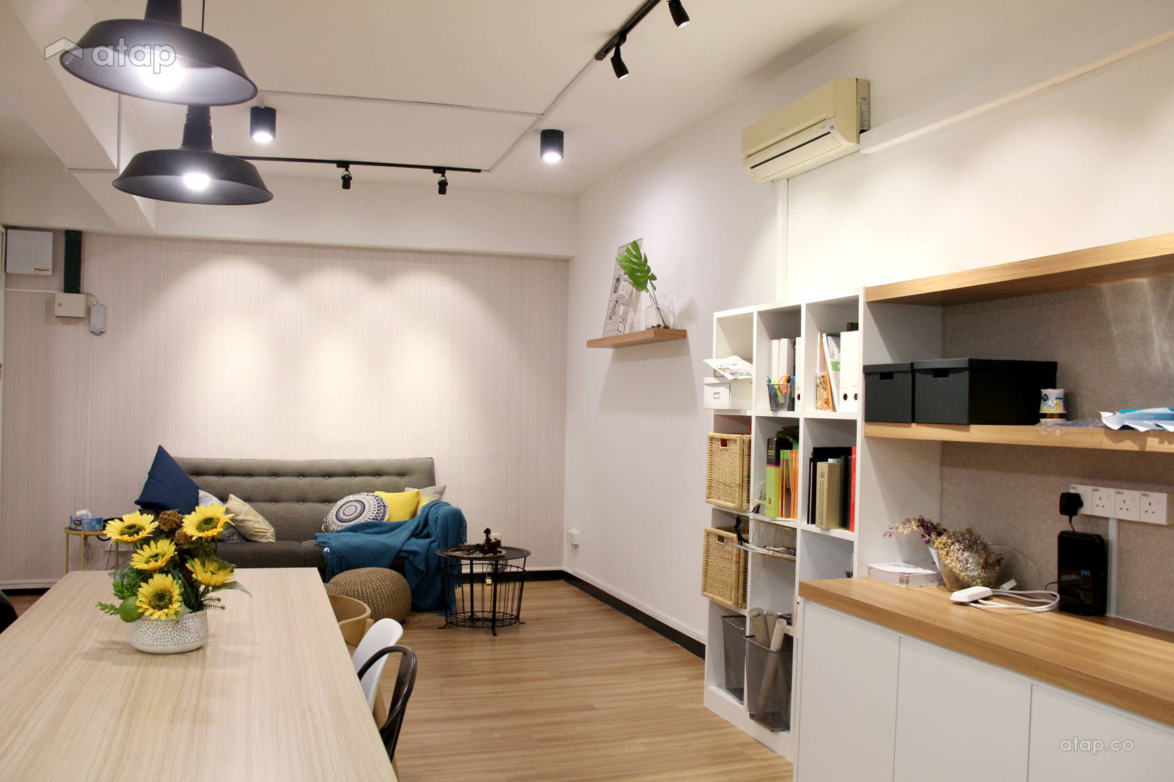 Contemporary Zen Office shophouse design ideas & photos Malaysia | Atap.co