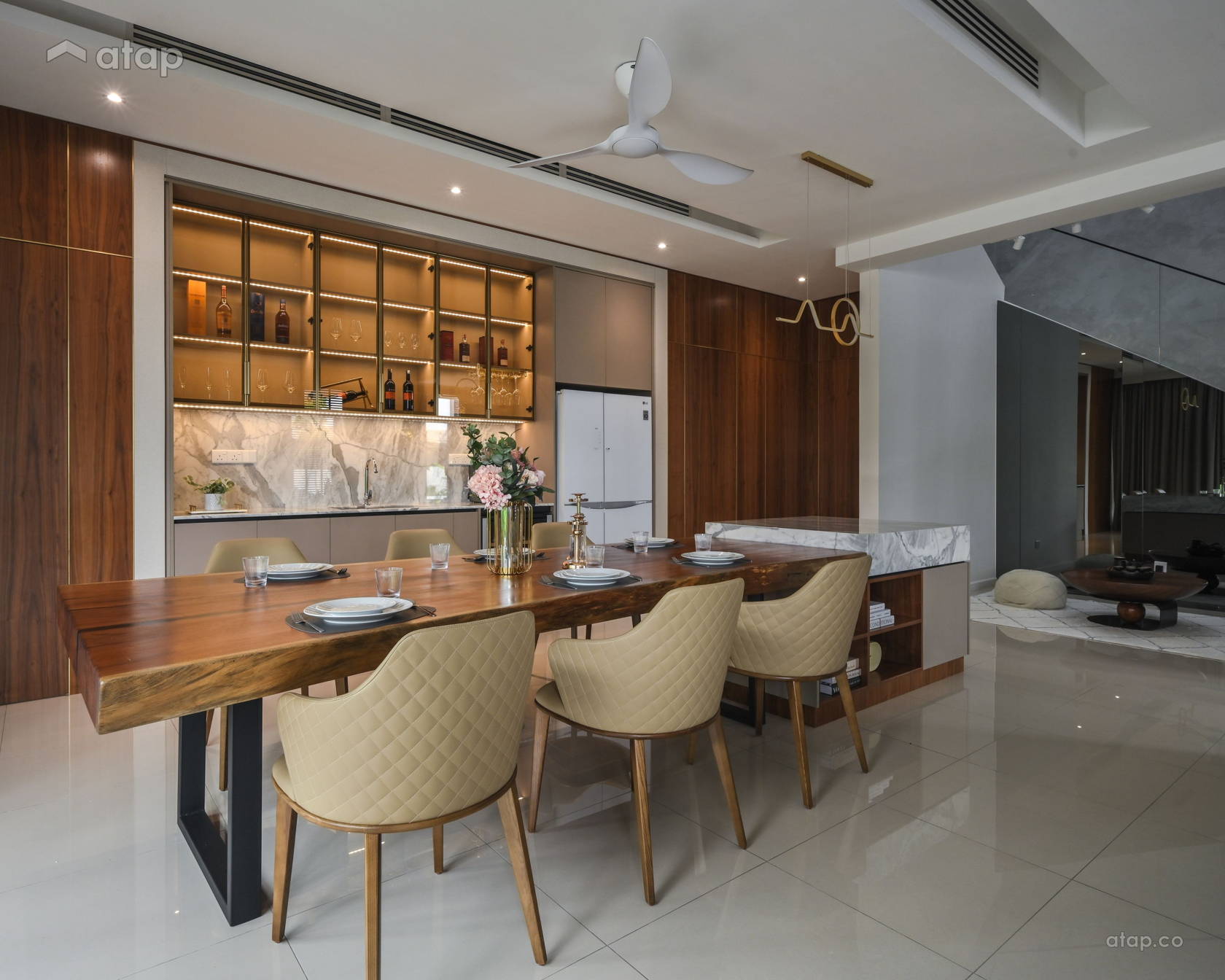 Contemporary Dining Room bungalow design ideas & photos Malaysia | Atap.co