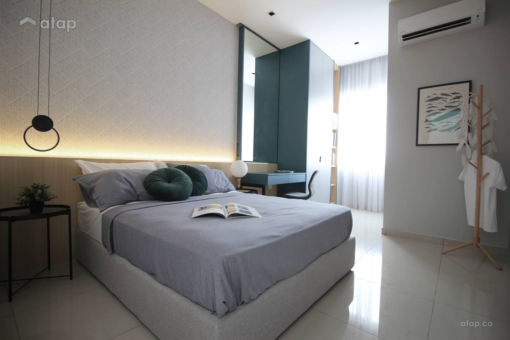 Modern Bedroom terrace design ideas & photos Malaysia | Atap.co