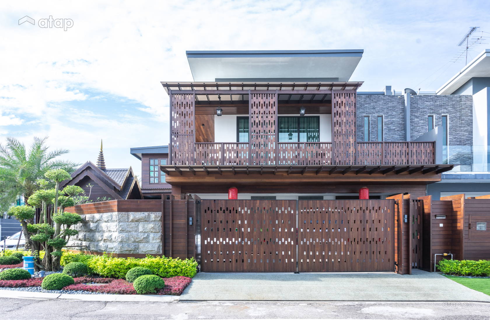 Asian Contemporary Exterior semi-detached design ideas & photos ...
