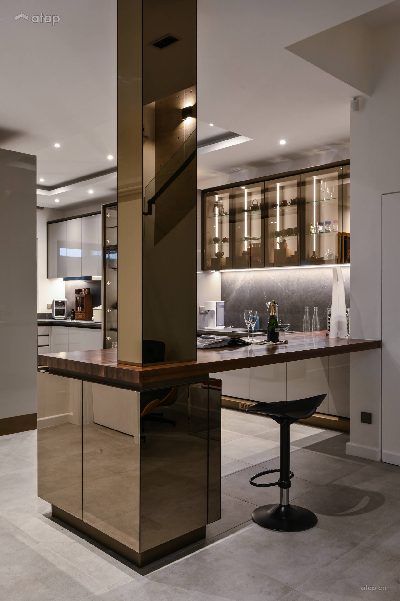 Modern Kitchen semi-detached design ideas & photos Malaysia | Atap.co