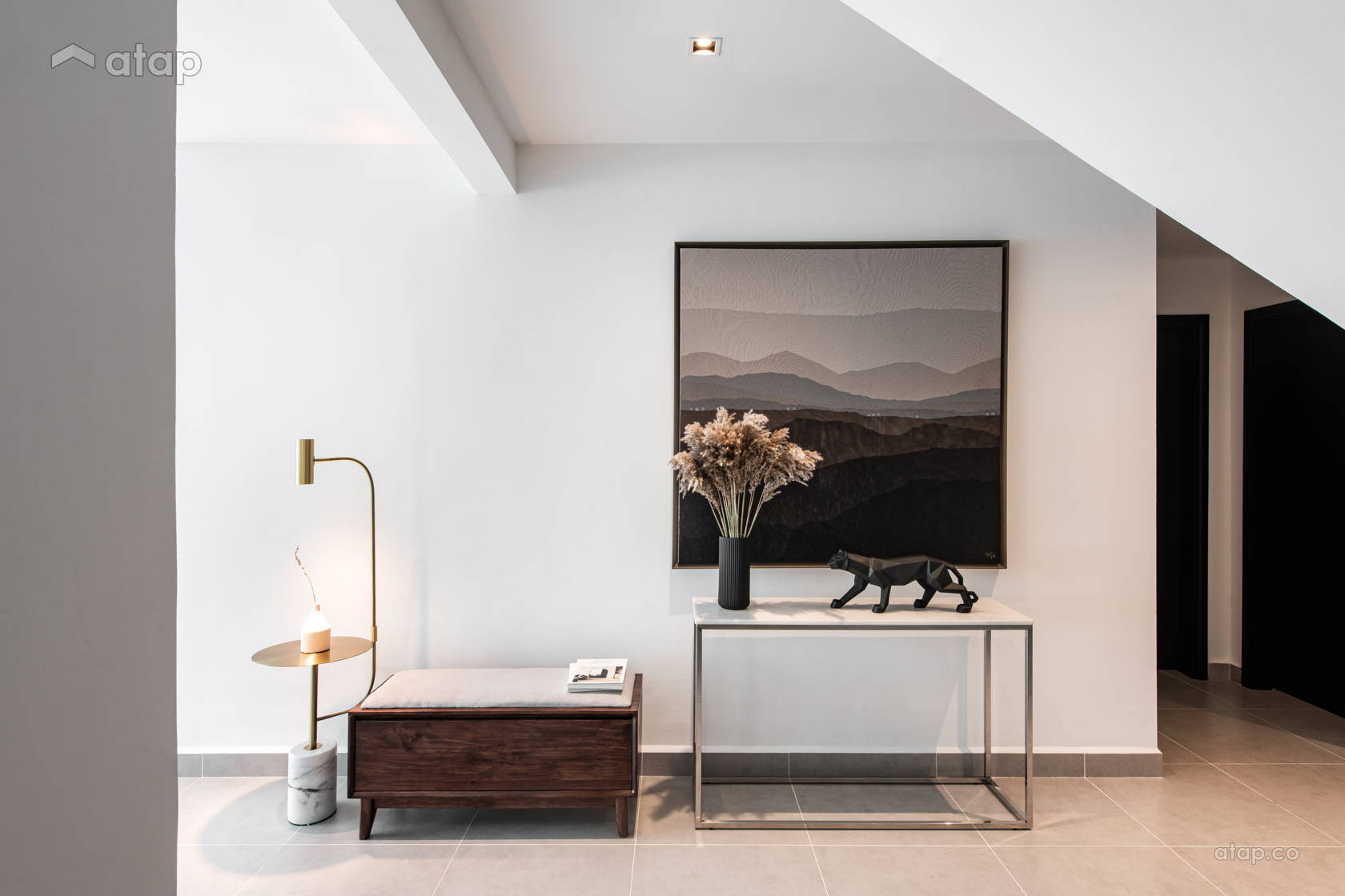 Contemporary Modern Foyer condominium design ideas & photos Malaysia ...