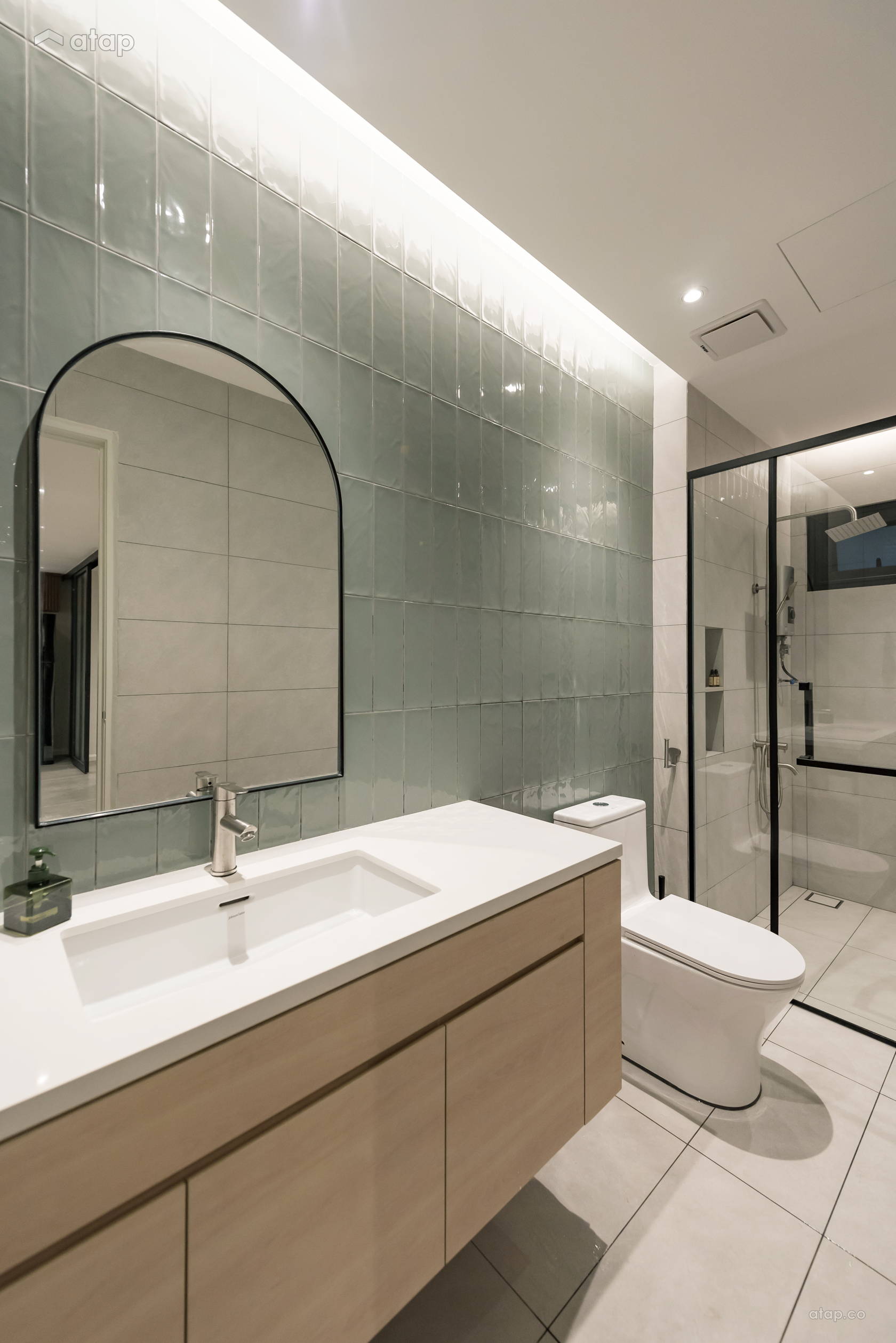 Contemporary Minimalistic Bathroom terrace design ideas & photos ...