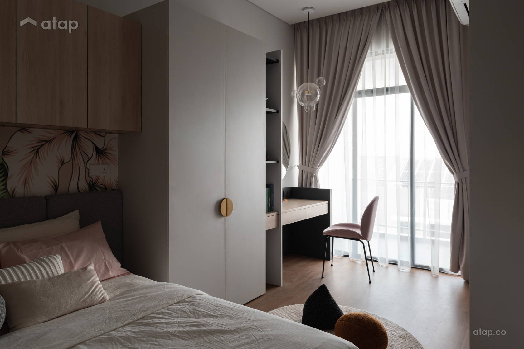 Minimalistic Bedroom terrace design ideas & photos Malaysia | Atap.co