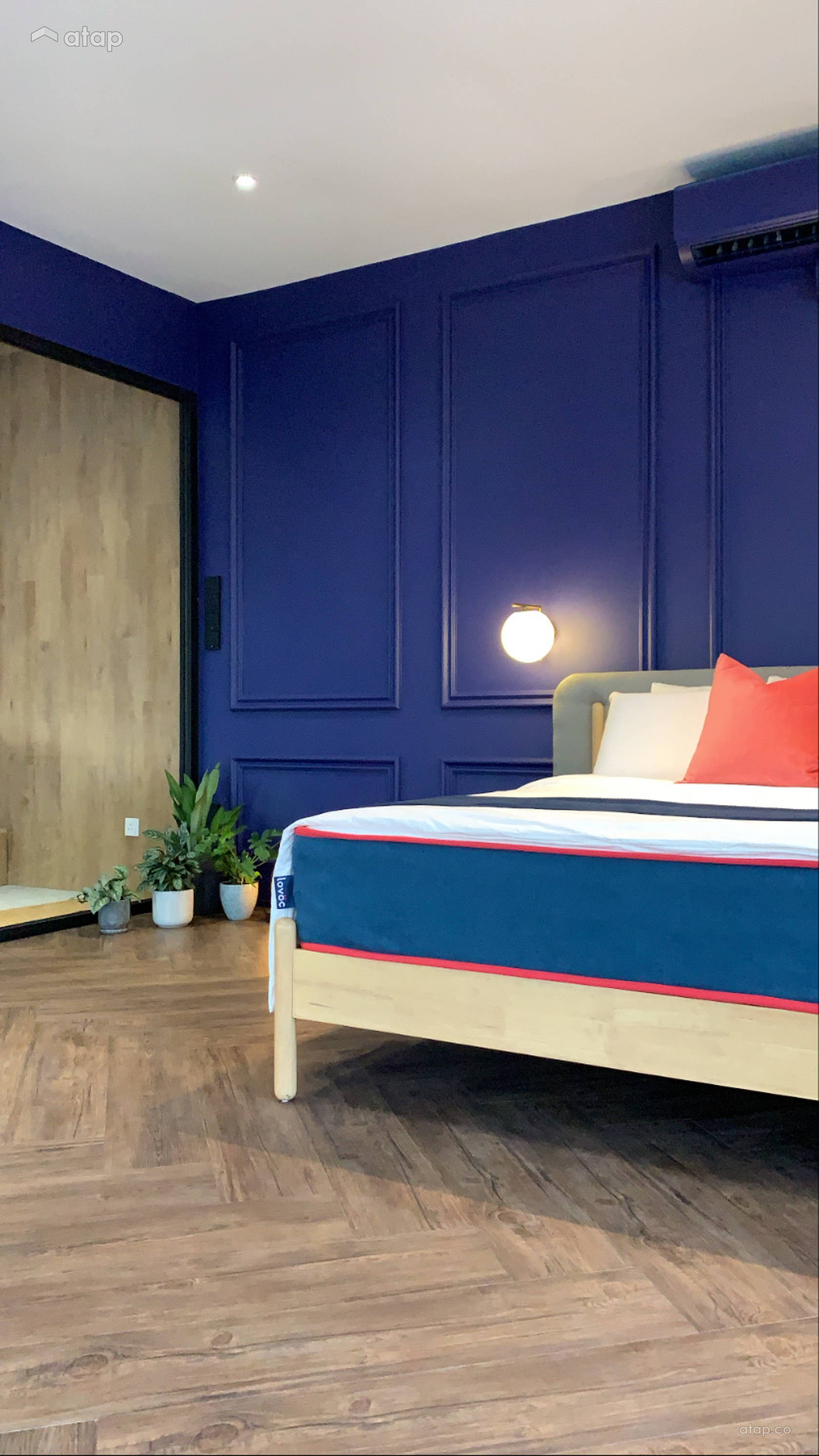 Modern Scandinavian Office Retail shophouse design ideas & photos ...