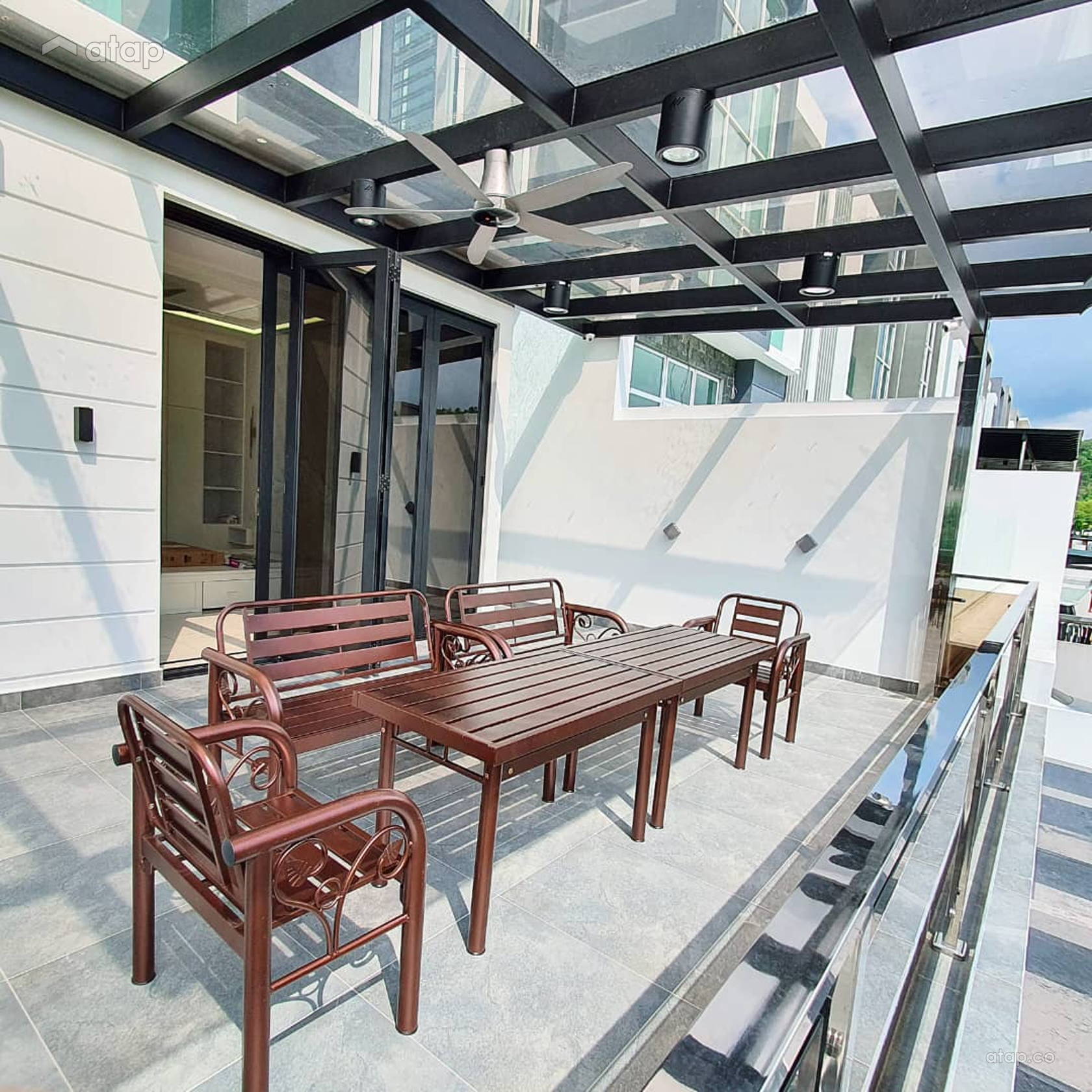 Asian Modern Balcony terrace design ideas & photos Malaysia | Atap.co