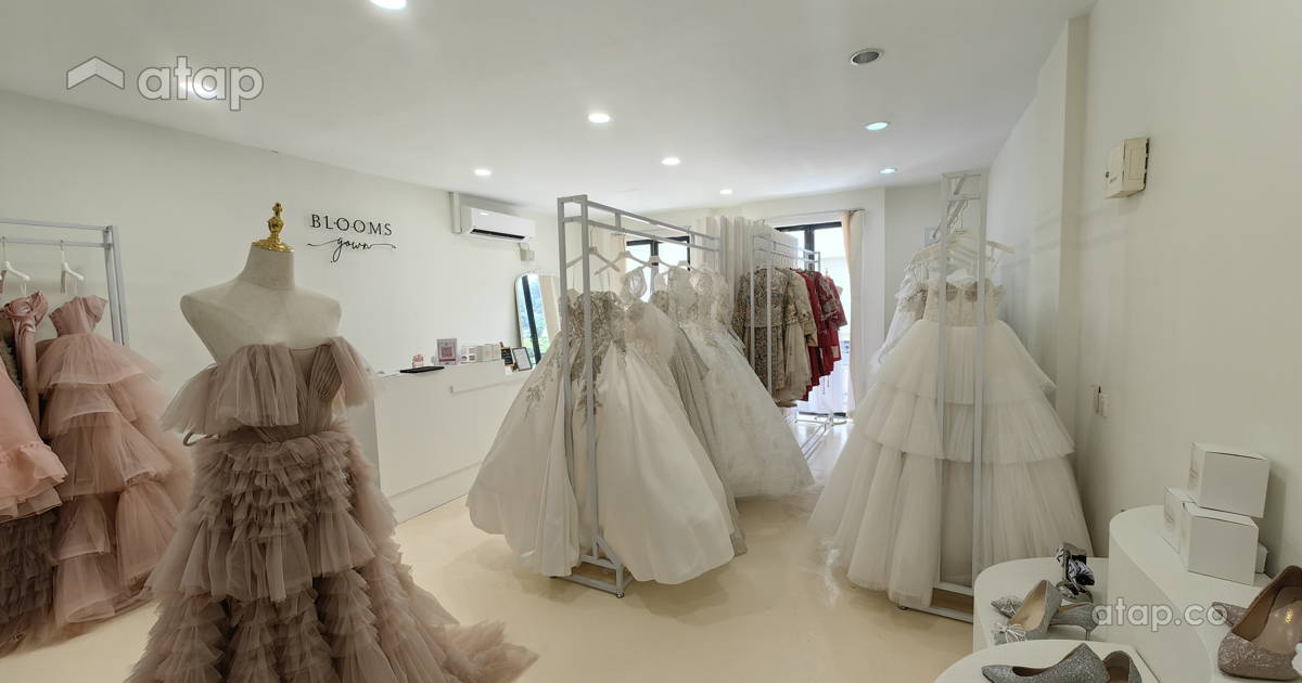 Welcome to our gorgeous gown shop, where dreams are woven into fabric ...