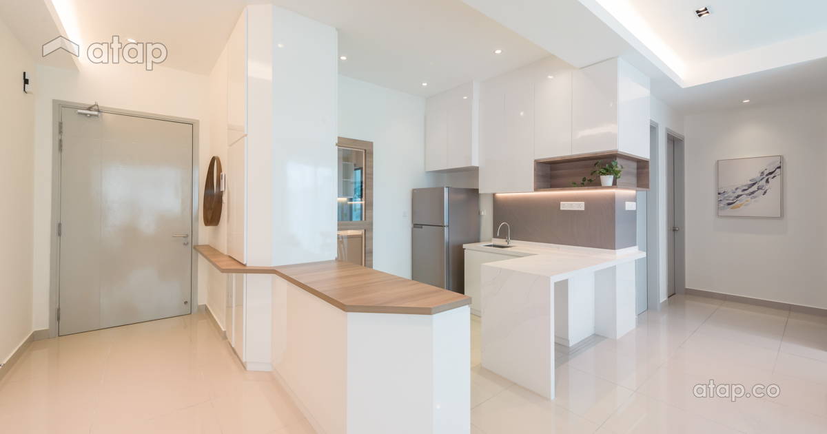 Modern Zen Foyer Kitchen condominium design ideas & photos Malaysia ...