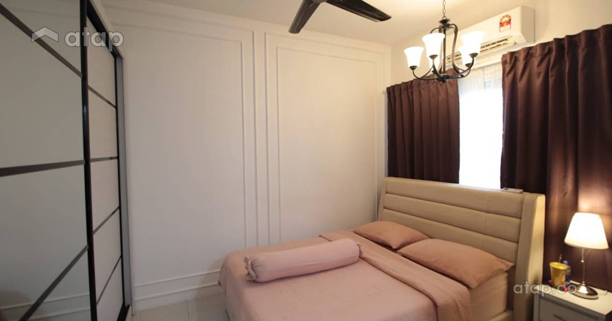 Classic Modern Bedroom terrace design ideas & photos Malaysia | Atap.co