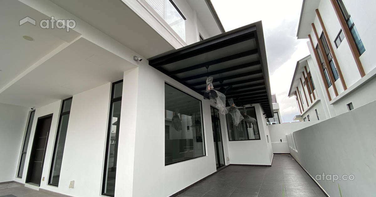 Cluster House Renovation 2 Setia Tropika architectural & interior ...