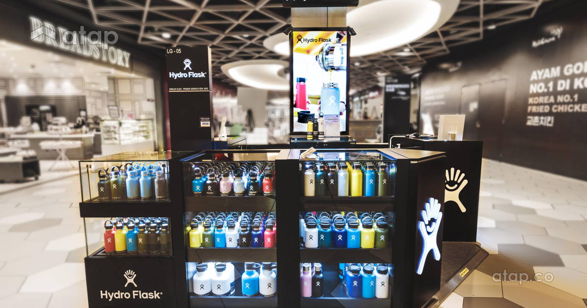 Contemporary Retail shopping mall design ideas & photos Malaysia | Atap.co