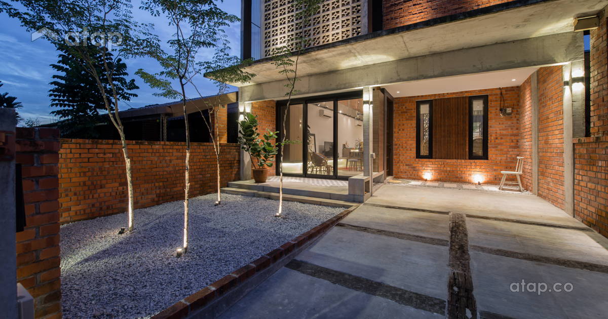 Industrial Rustic Exterior Foyer terrace design ideas & photos Malaysia ...