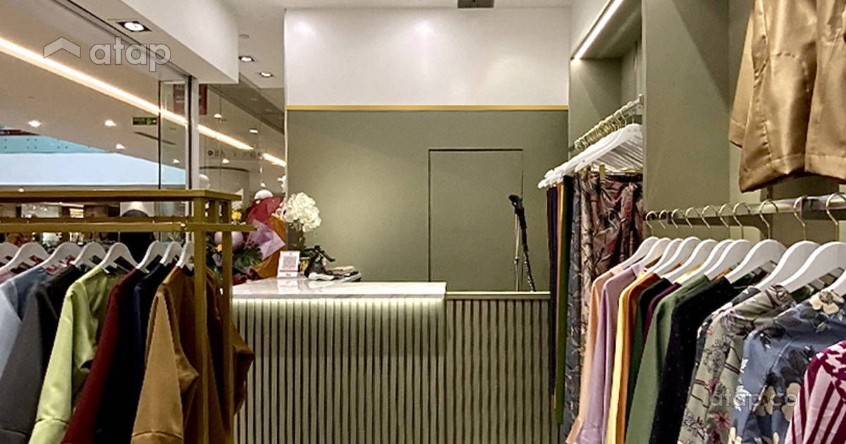 Contemporary Minimalistic Retail shopping mall design ideas & photos ...