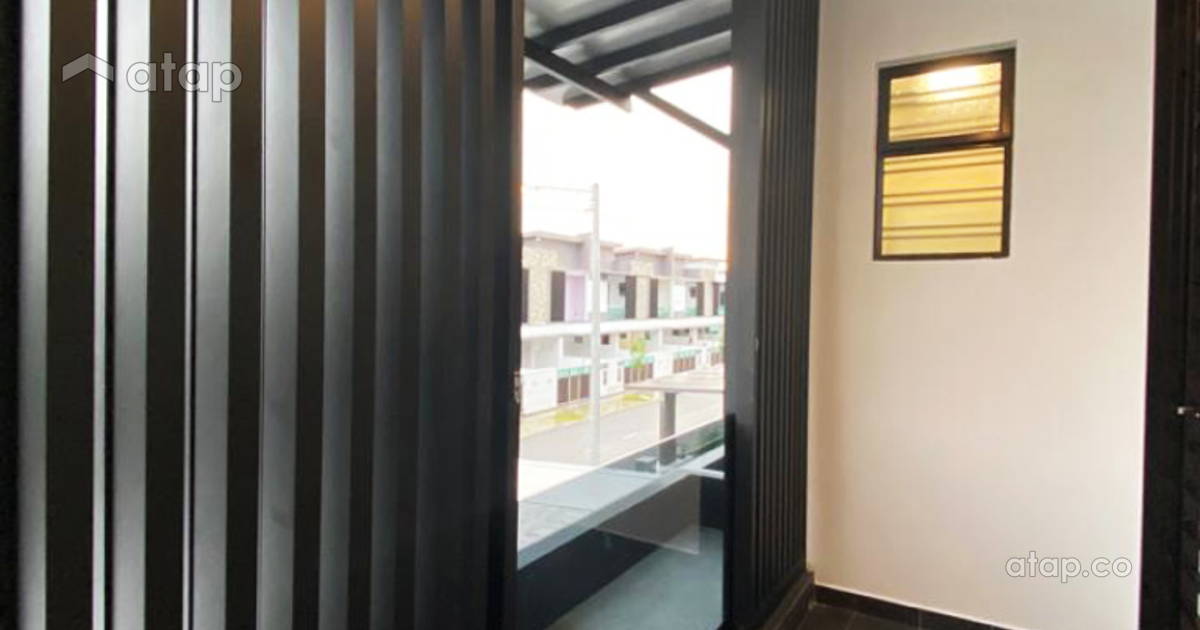 Modern Balcony terrace design ideas & photos Malaysia | Atap.co