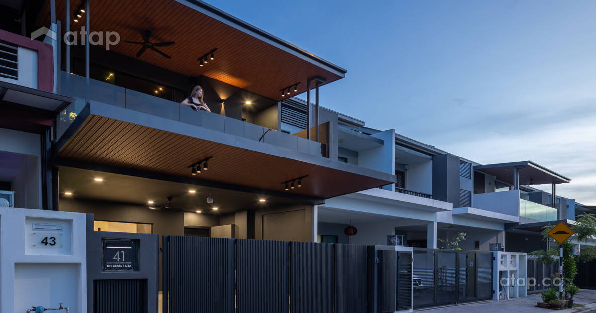 Classic Modern Balcony Exterior terrace design ideas & photos Malaysia ...