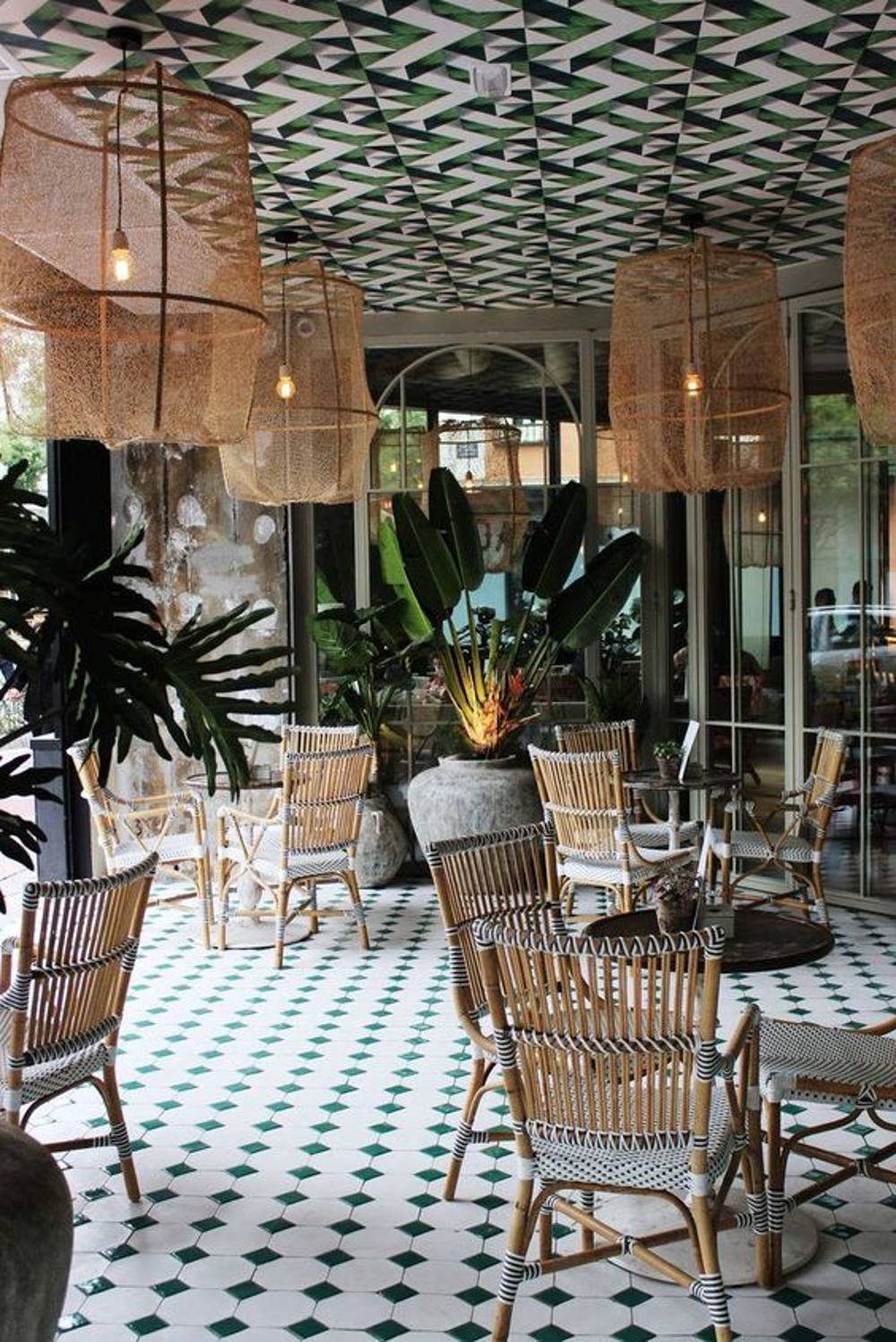 French Cafe Interior Design French Cafe Interior Design