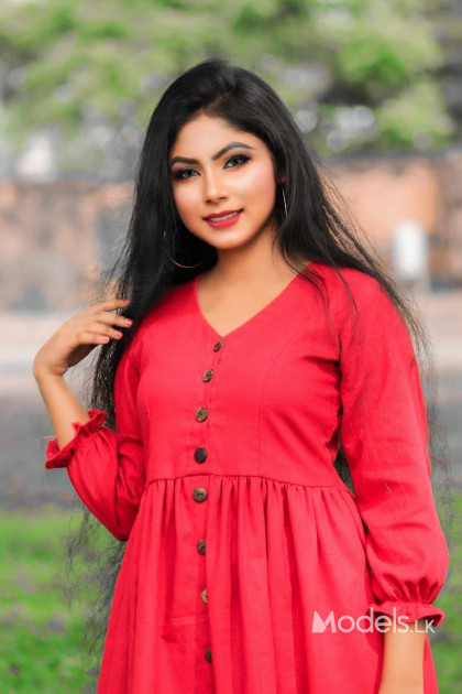 ModelsLK සූර්ය කුමරා / කුමරිය 2022 by Rashmi Uththara Ponnamperuma - ModelsLK