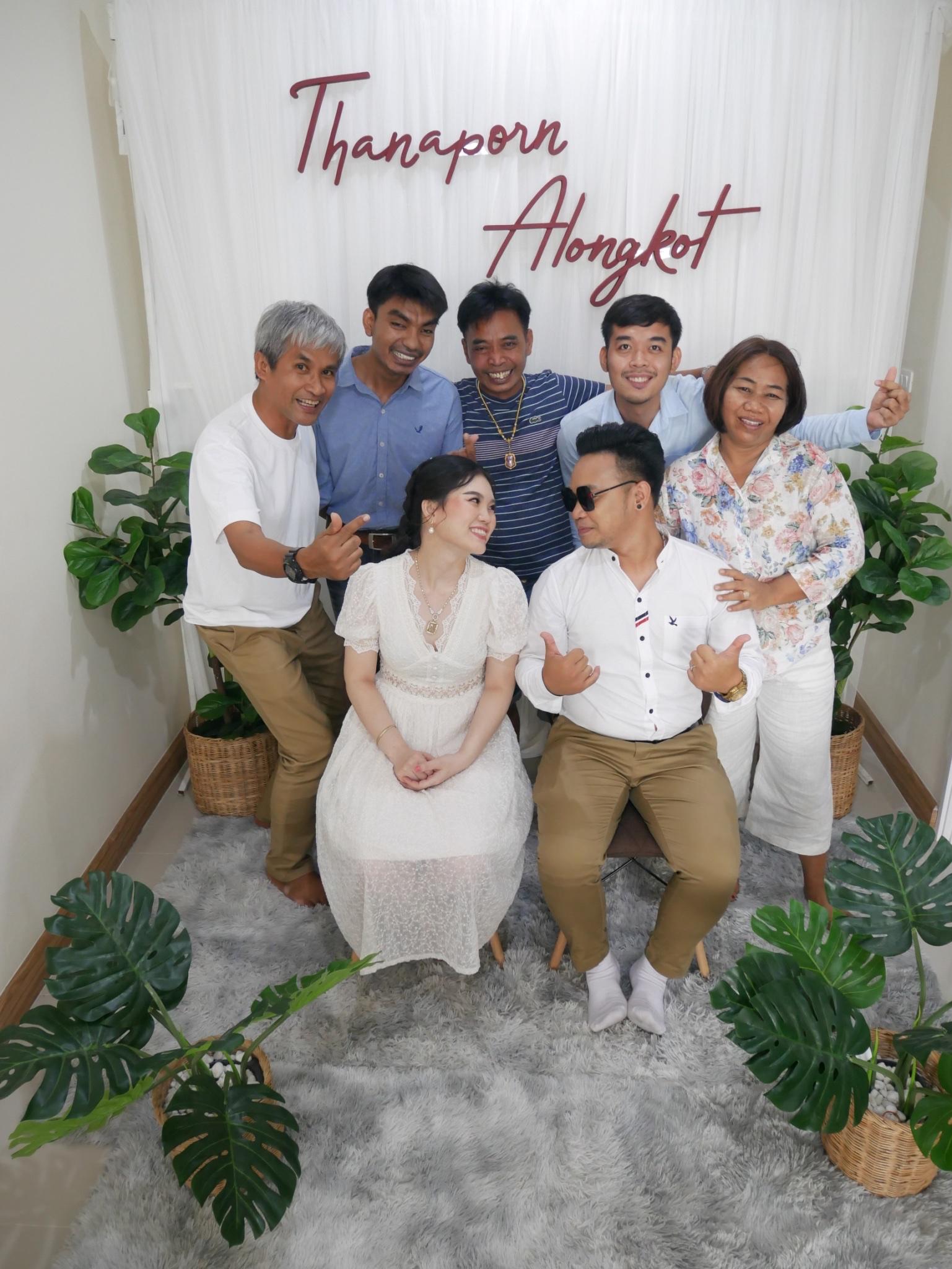 Four for Friend Farm ลพบุรี | BUILK