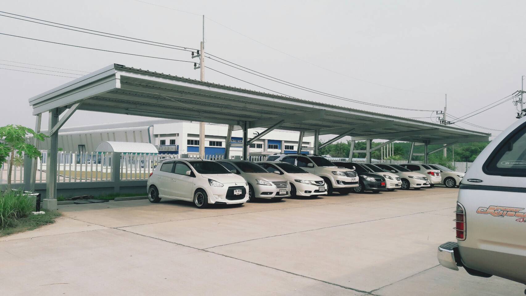 ก่อสร้าง อาคารจอดรถสำเร็จรูป EASY Car Park จาก RANBUILD โดย RANBUILD ...