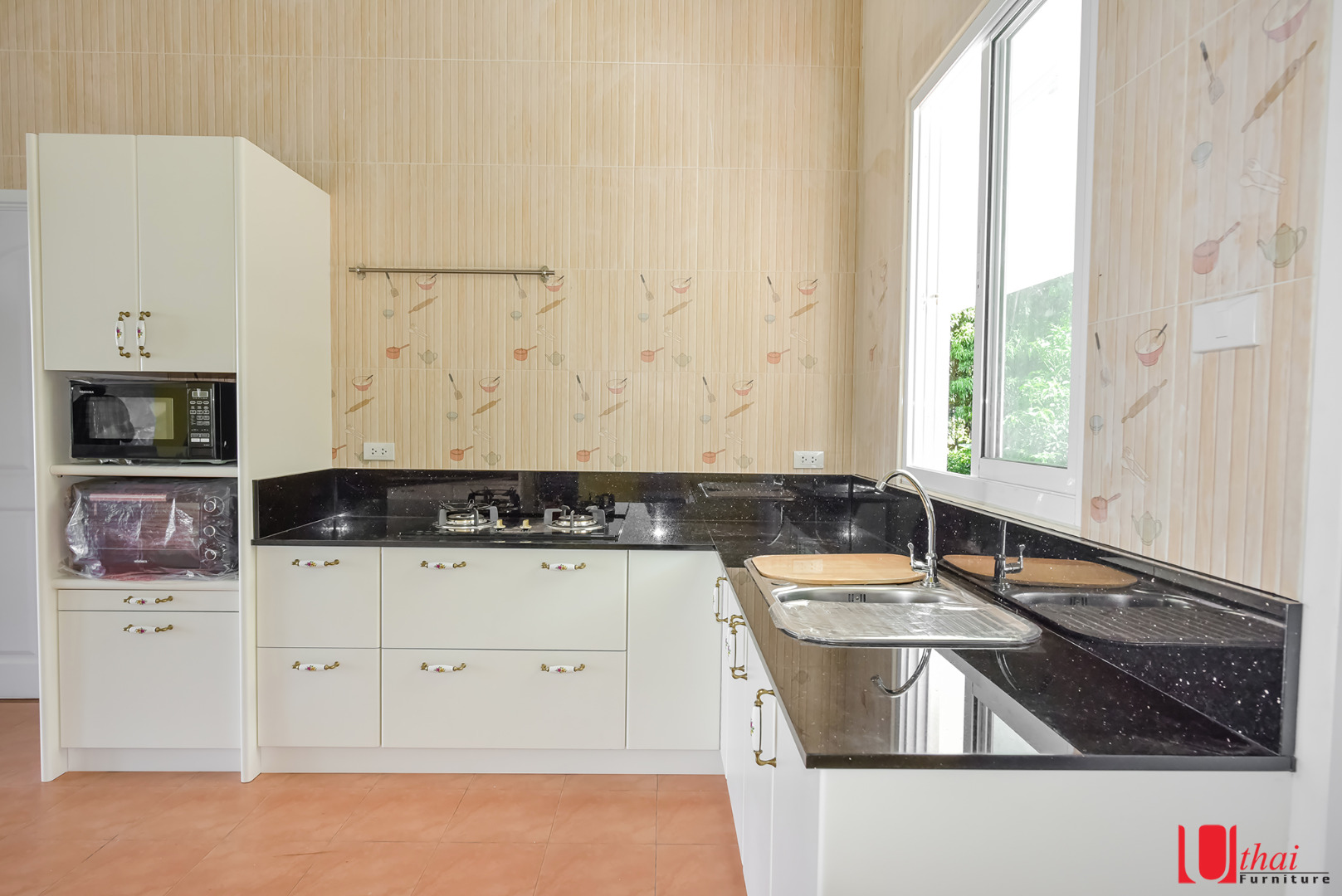 งานตกแต่ง ห้องครัวบิ้วอิน (Built-in Kitchen) ที่มวกเหล็กวัลเล่ย์ จ. ...