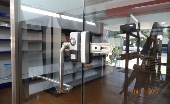 ก่อสร้าง KMB Material Showroom โดย KMB Construction | Yangon